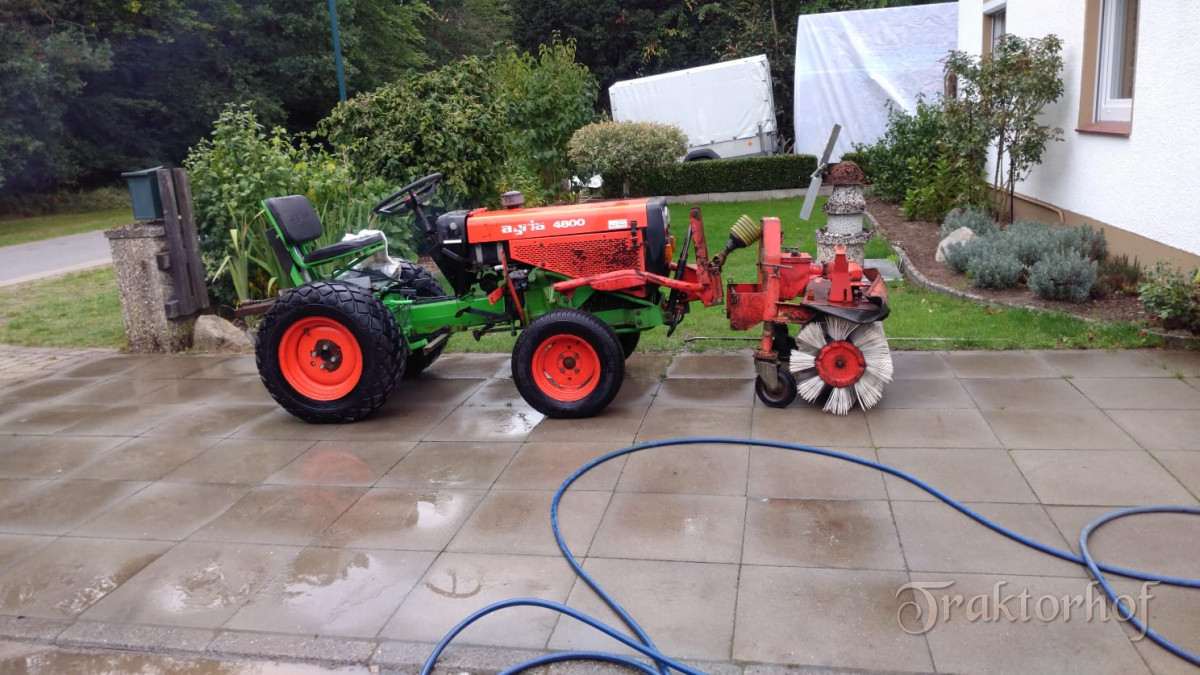 Neue Restauration Agria 4800/1 - Das Oldtimer Traktor und Landmaschinen ...