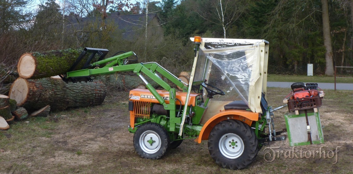 Agria 4800 mit selbst gebauten Frontlader - Das Oldtimer Traktor und ...